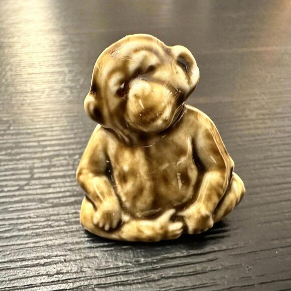 Art | Wade Whimsie Brown Sitting Monkey Figurine Made In England ...